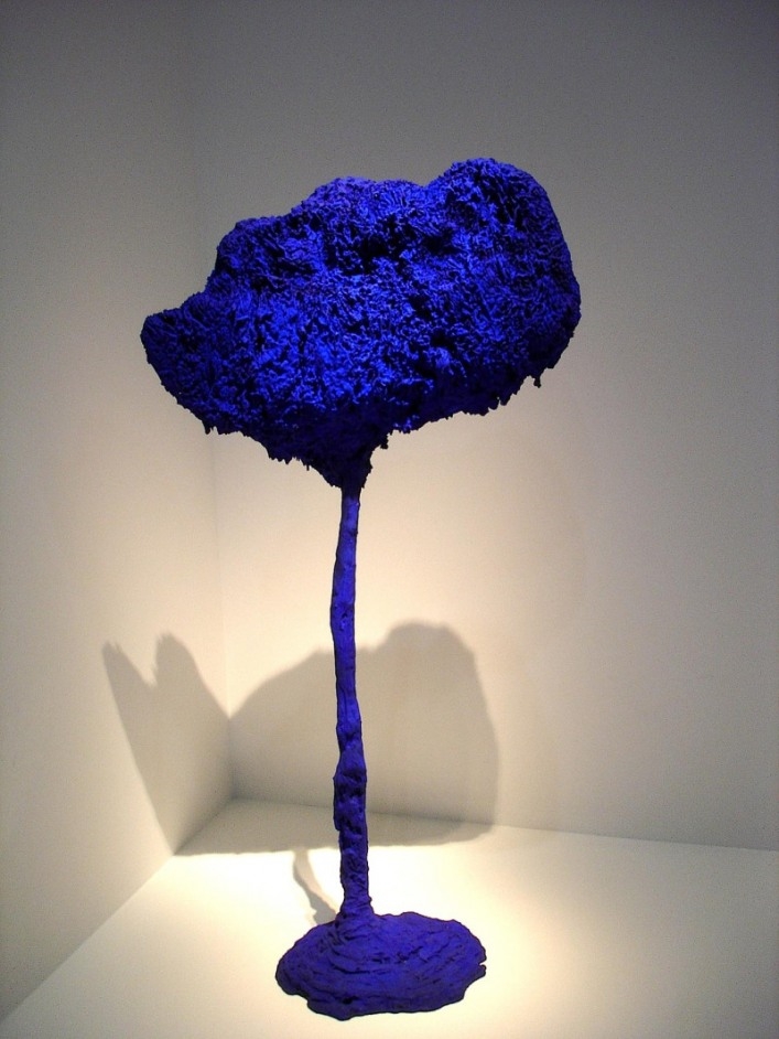 Albero, grande spugna blu, 1962 di Yves Klein (1928-1962, France ...
